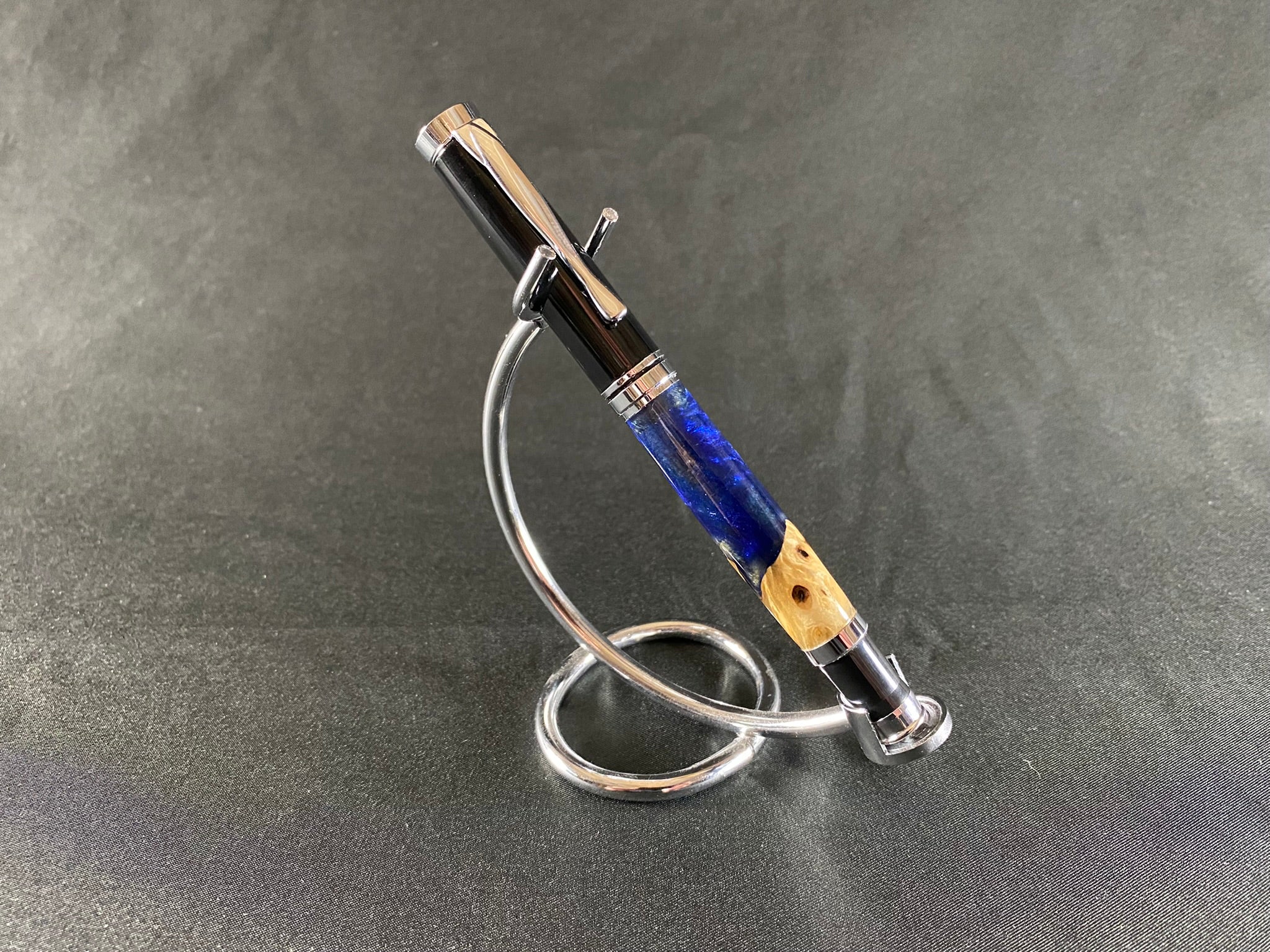 Deep Blue Buckeye Burl Metal Balanced Executive PEN – Custom Woodworker